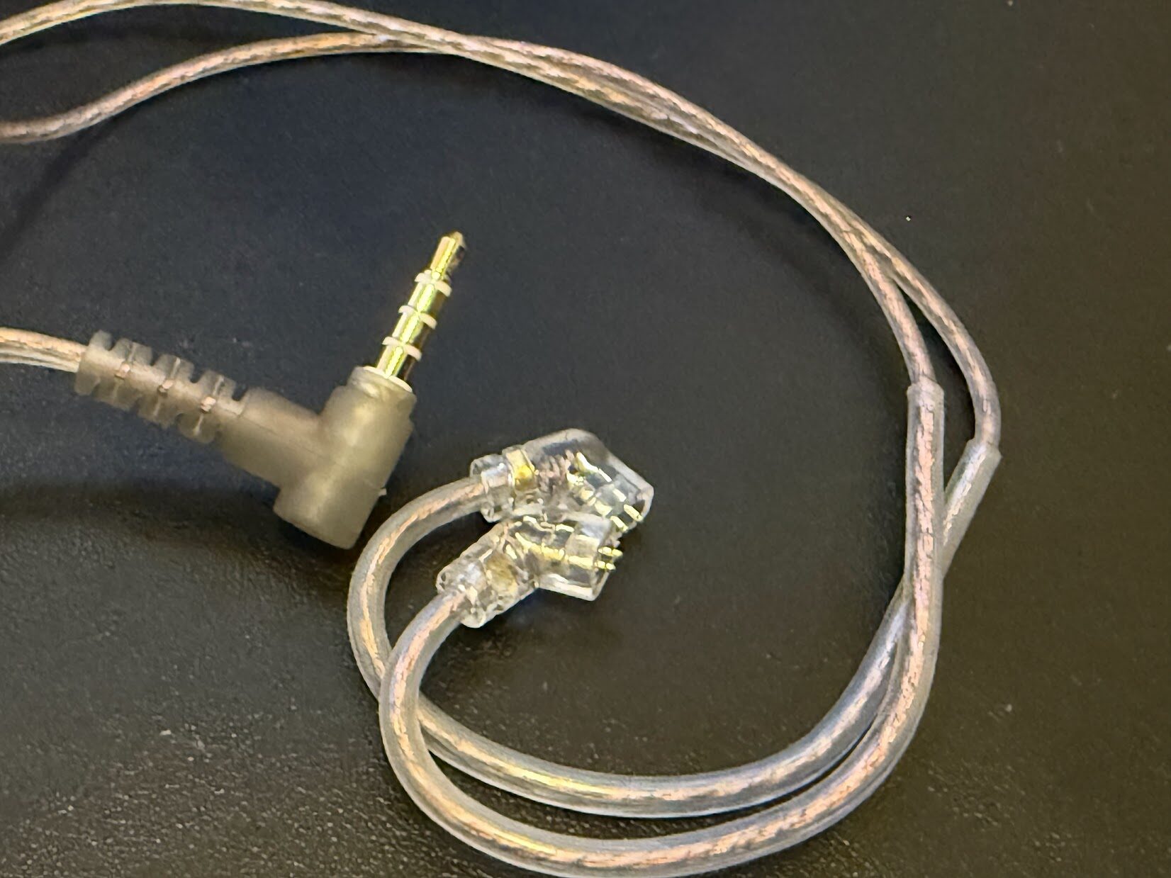 【レビュー】スイッチで音質をカスタマイズできるイヤホン「KZ Castor」を使ってみた - IKOAN LIFE